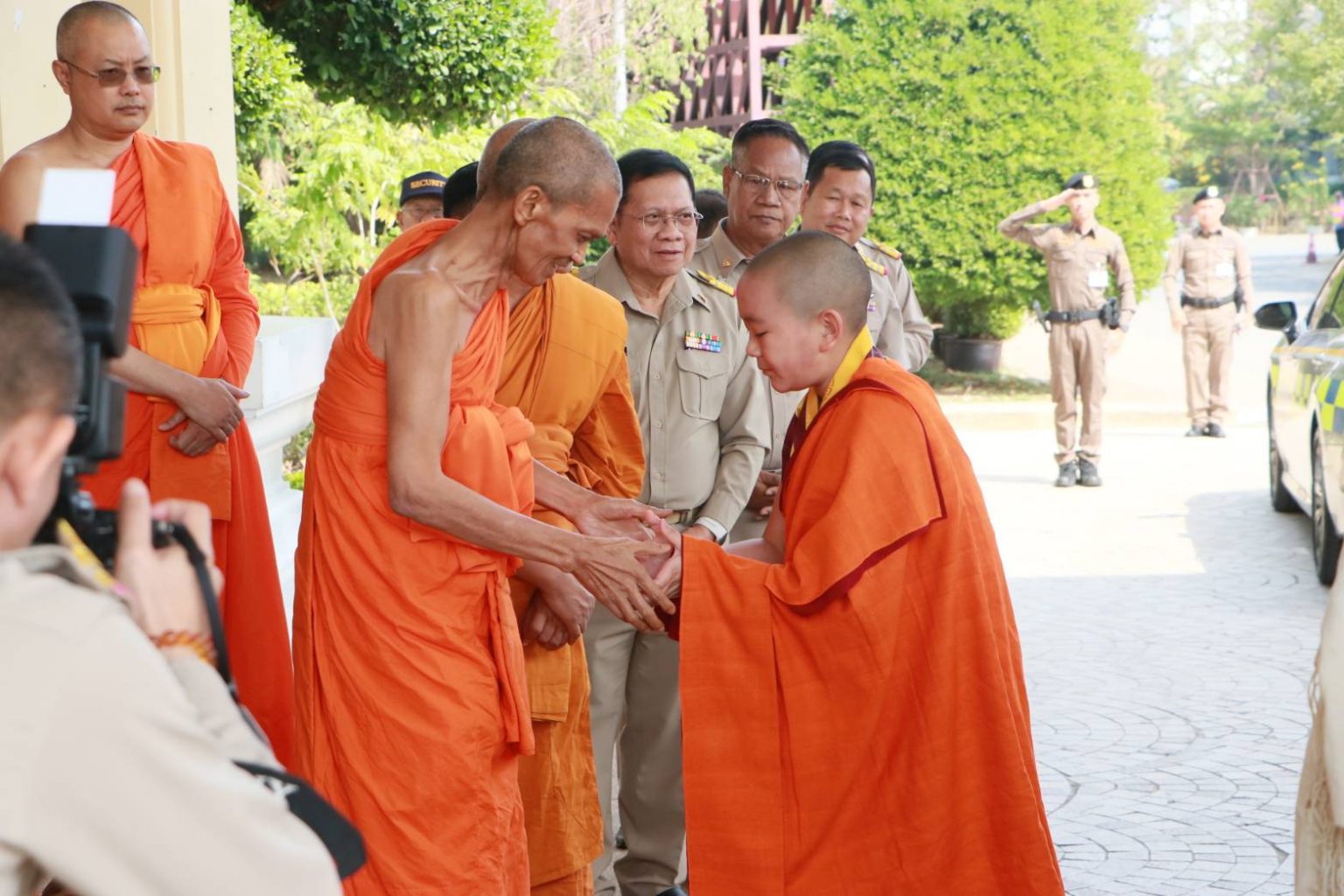 ร่วมพิธีถวายการต้อนรับ H.E. Vairochana Rinpoche’s Kingdom of Bhutan ...